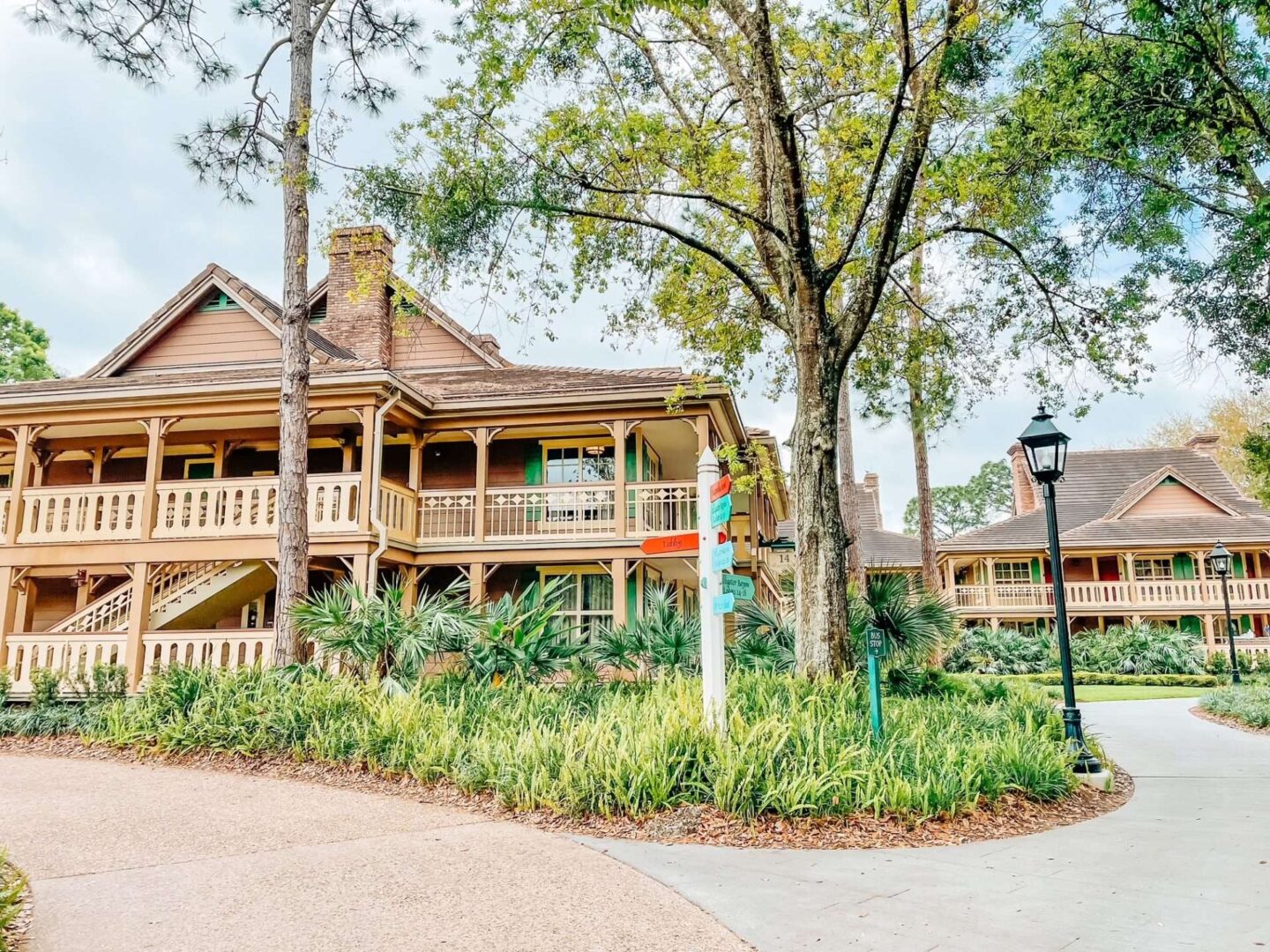Disney Port Orleans Riverside Resort Guide and Review